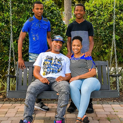 Pinwheel - The #1 Kid's Phone